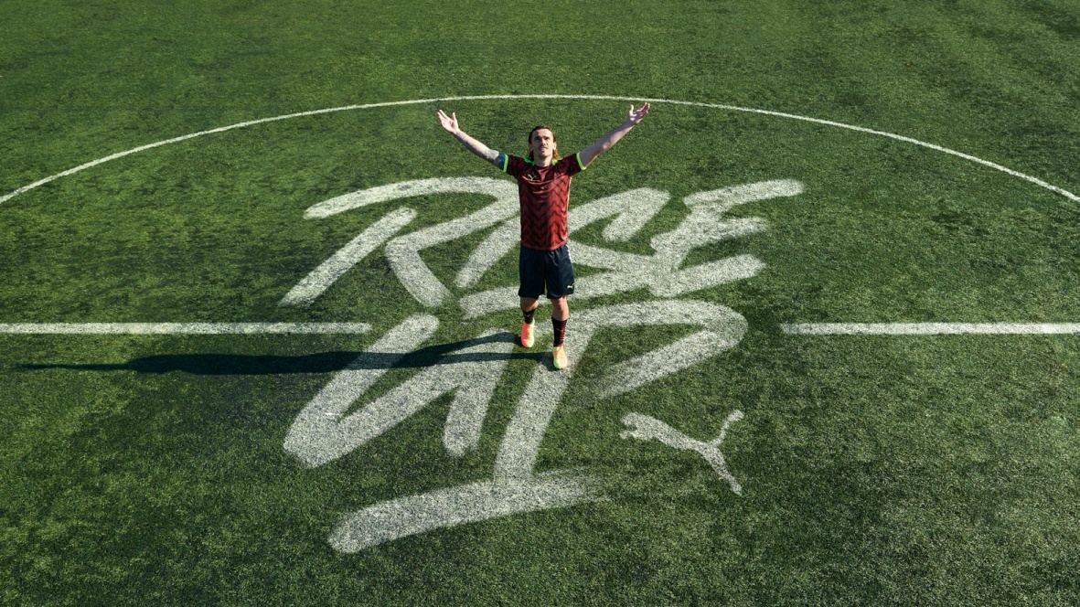 Light up the pitch with dynamic PUMA Rise Pack - Splash PR