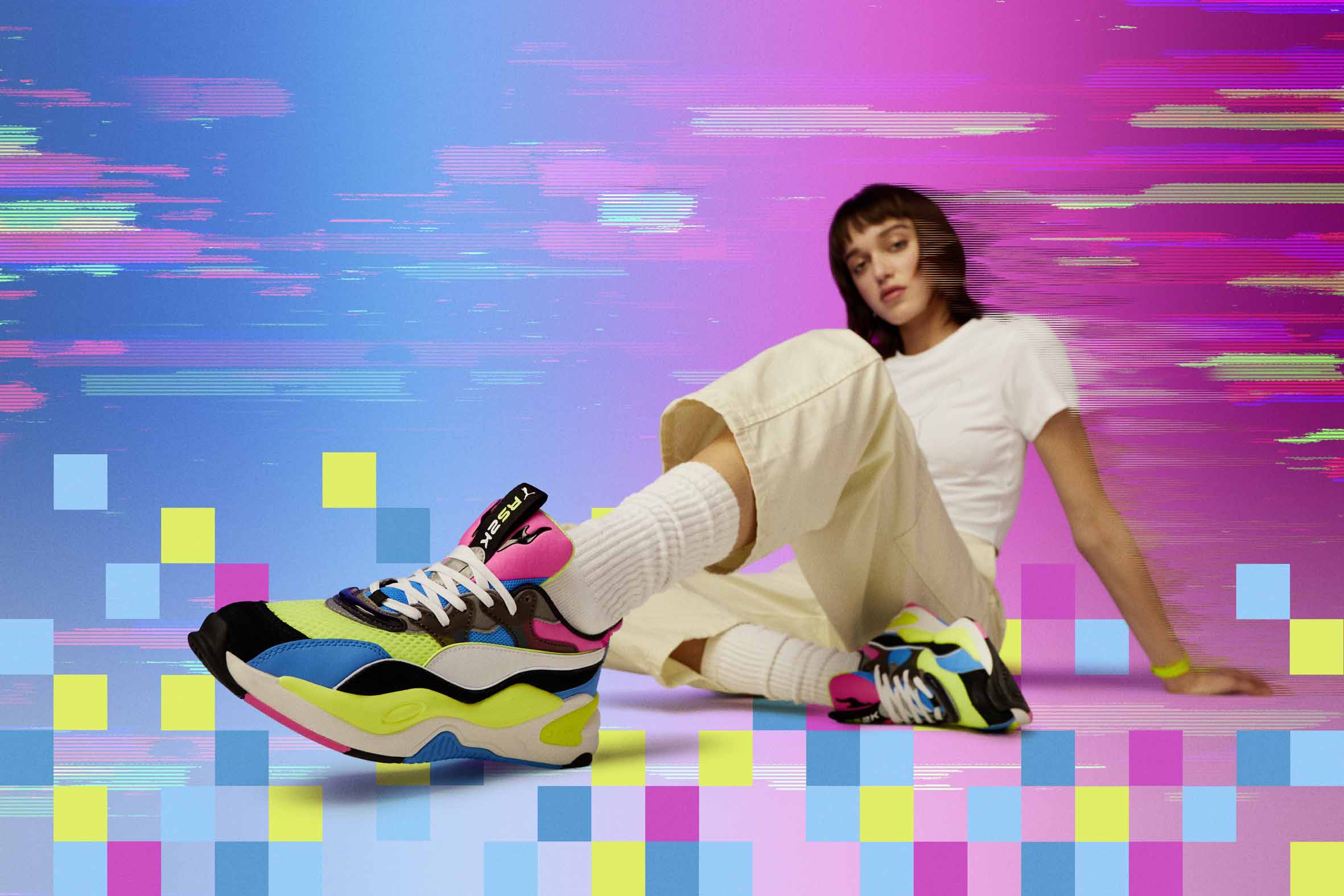 RS-2K Internet Exploring design blends early 2000s influence with a ...