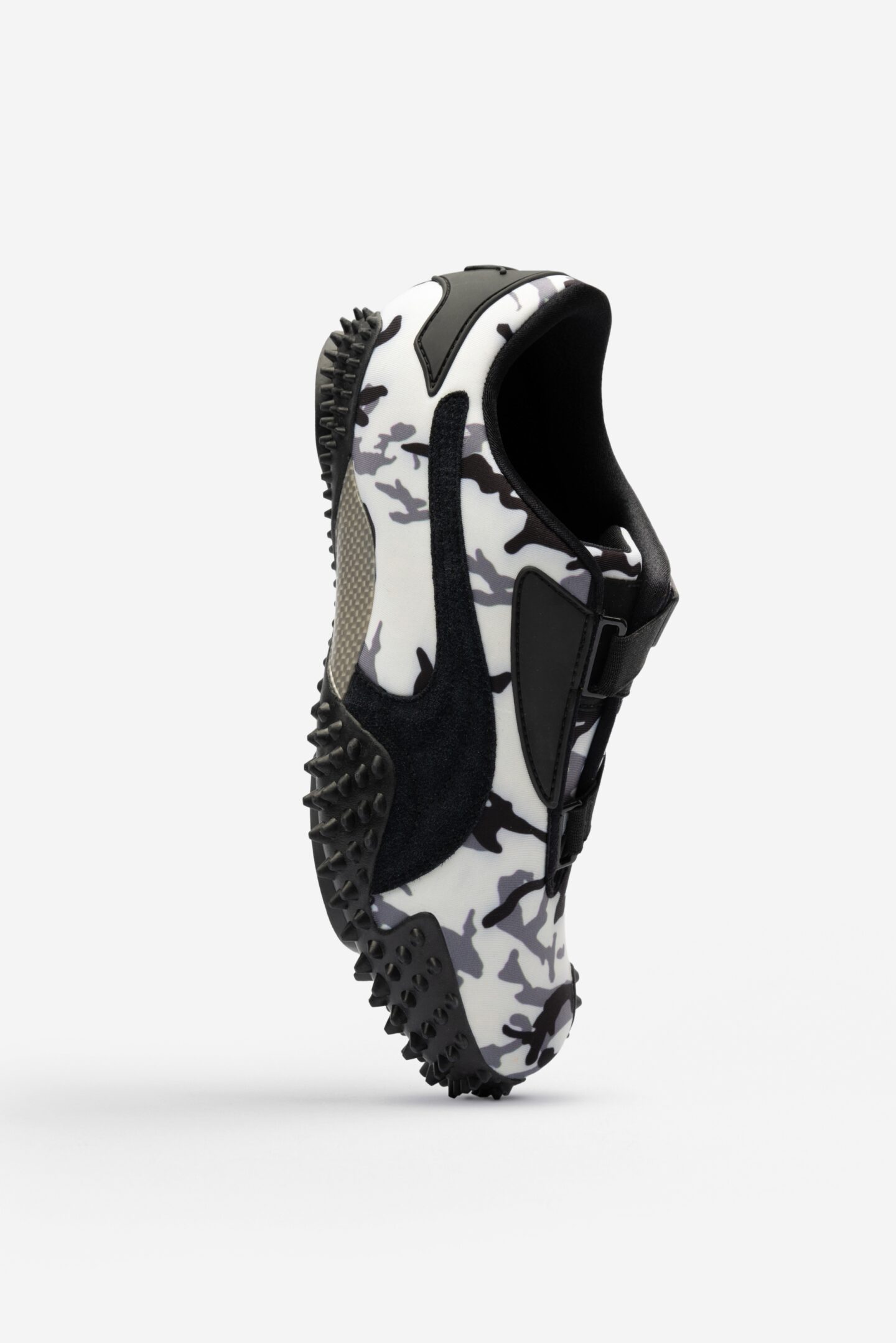 PUMA camouflages latest MOSTRO - Splash PR